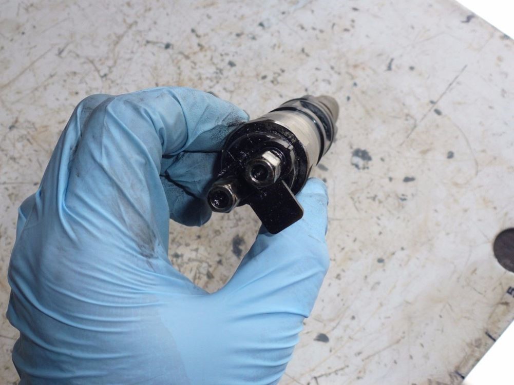 Eastern Triangle Enterprises LLC E-Store. Fuel Injector RE529118 off ...