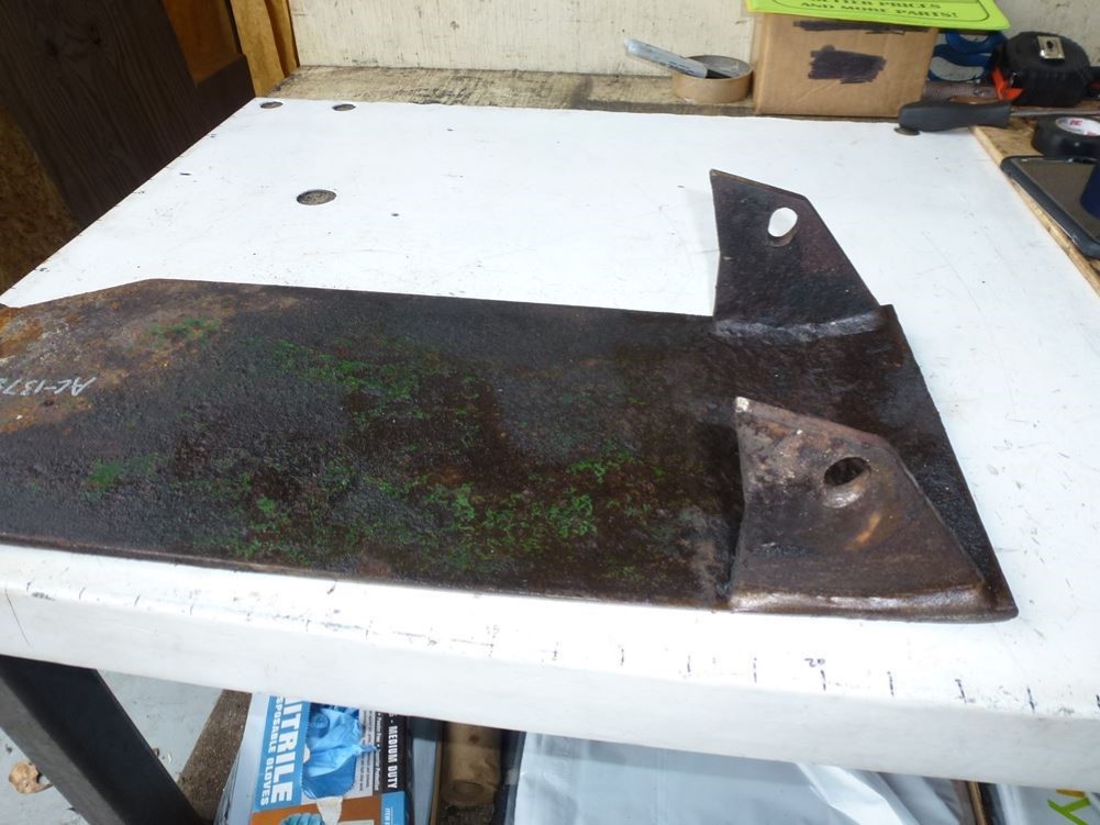 Eastern Triangle Enterprises LLC Parts Store. Skid Shoe AE49861 John ...